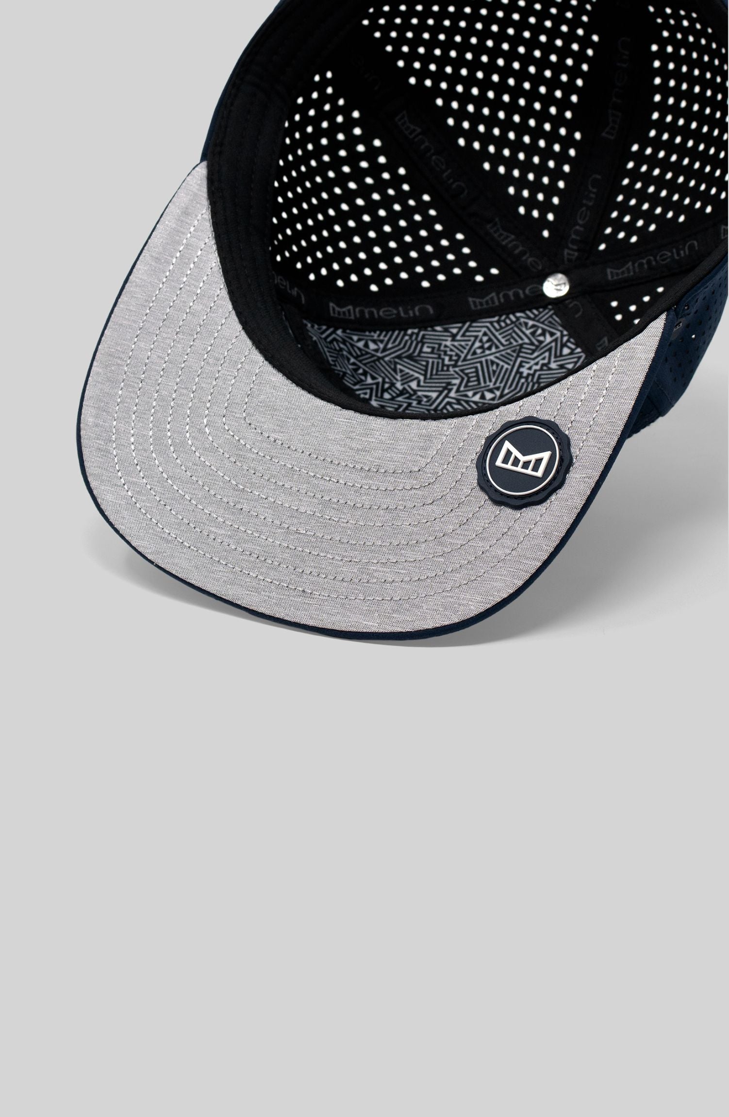Trenches Icon Hydro Snapback Hat – melin